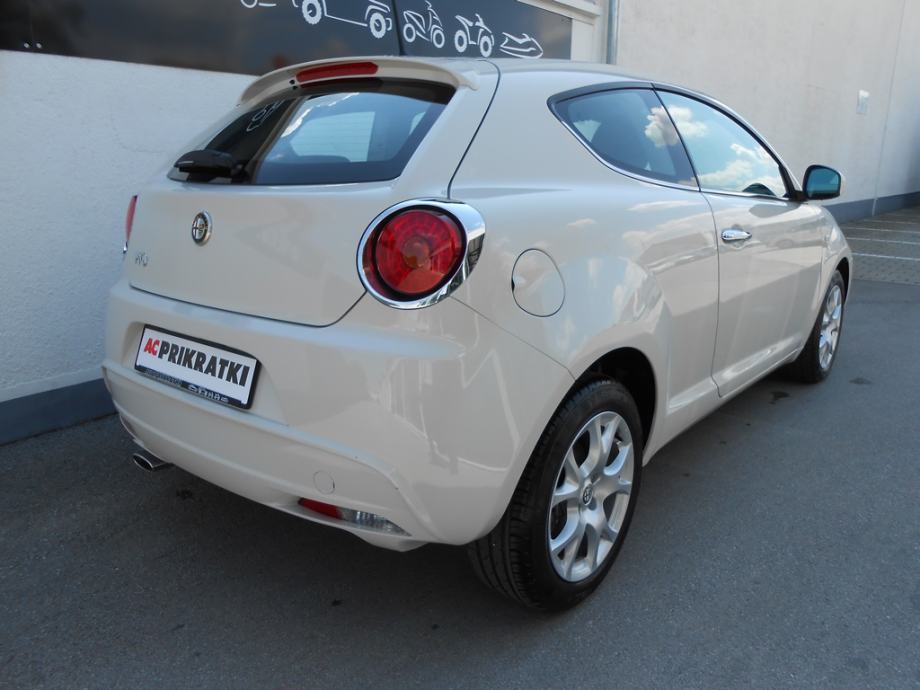 ALFA ROMEO MITO 1,3 JTDM DISTINCTIVE (--493 KM--), 2016 god.