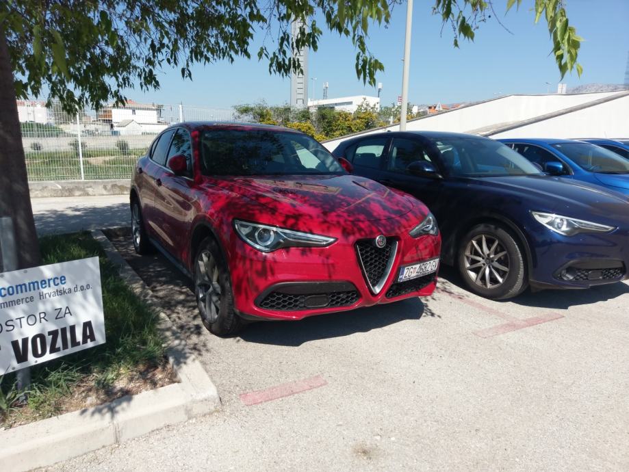 AR Stelvio 2.0 launch edition, 2017 god.