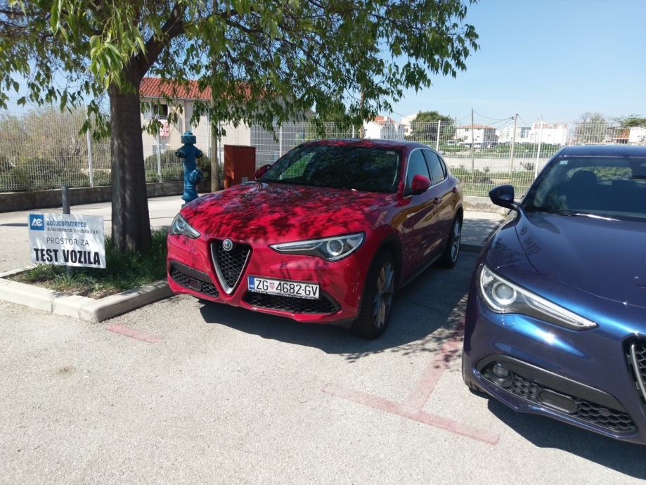 AR Stelvio 2.0 launch edition, 2017 god.