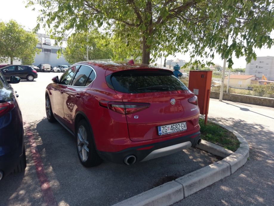 AR Stelvio 2.0 launch edition, 2017 god.