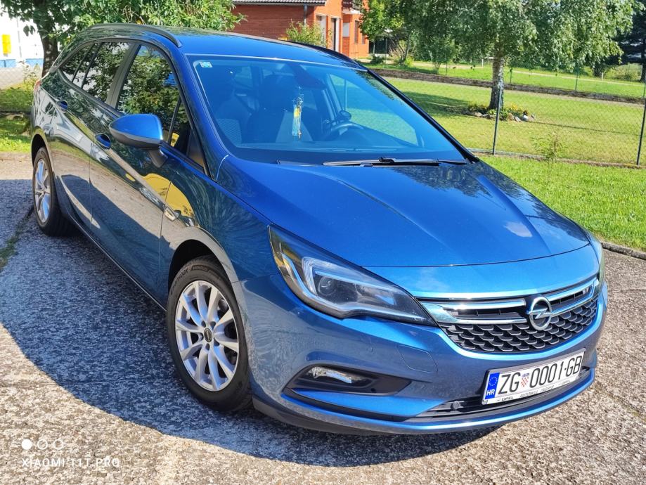 Astra K 1.6 Cdti, 2017g., HR auto, reg 06/24, top stanje, P ili M, 2017 ...