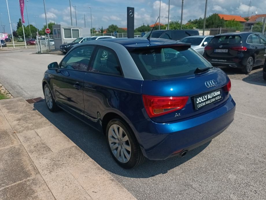 Audi A1 1,2 TFSI USLUŽNA PRODAJA, 2012 god.