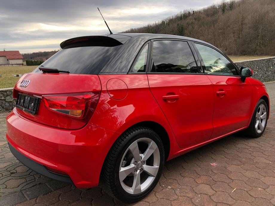Audi A1 1.4 TDI SPORT,NAVI,KEYLESS GO,18 TKM,TVORNIČKA GAR.,NOVO, 2017 god.