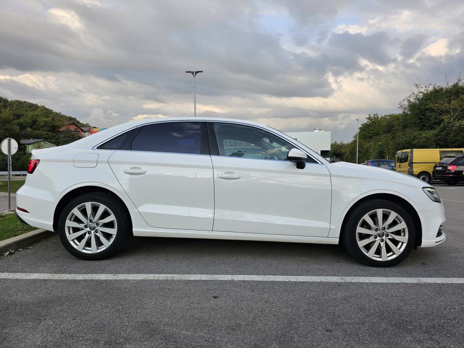 Audi A3 1,6 TDI LIMOUSINE DESIGN+ REG DO 10/25, 2016 god.