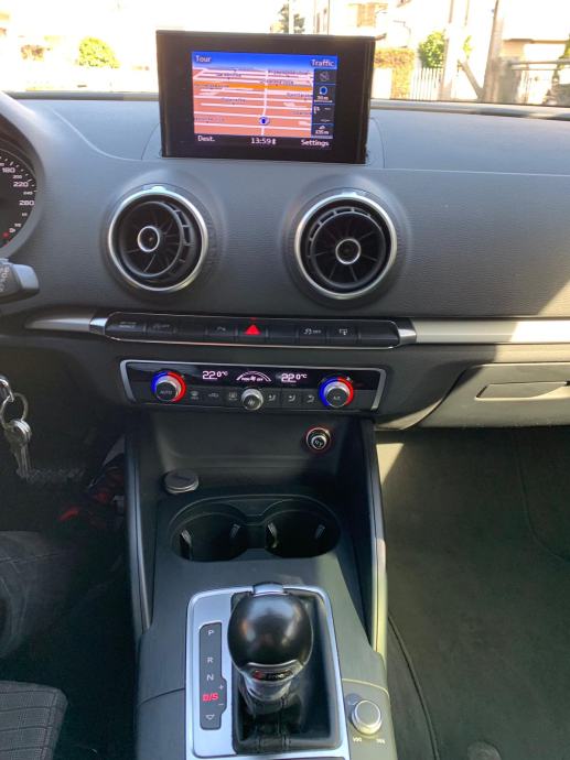 Audi A3 1,6 TDI S-tronic , ACC , Lane assist, Automatic, 2014 god.