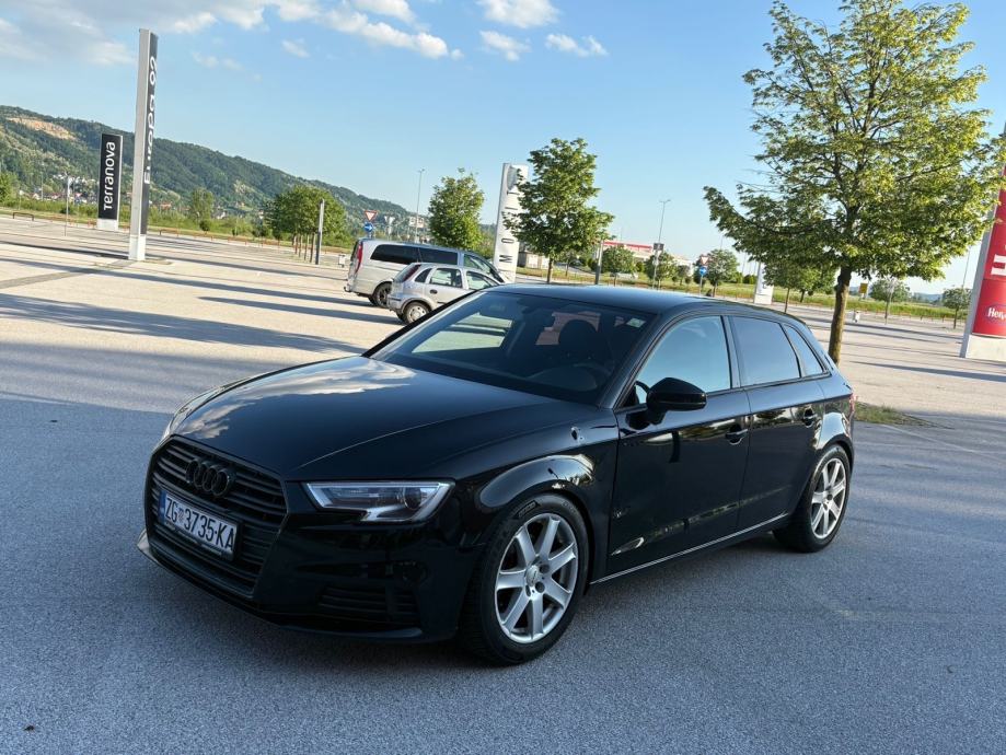 Audi A3 REDIZAJN MODEL 2019 XENON! AMBIENT LIGHT!, 2018 god.