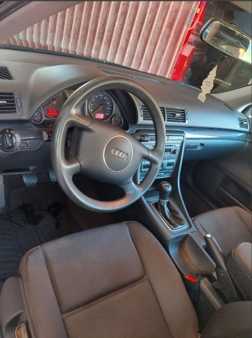 Audi A4 1,9 TDI, 2002 god.