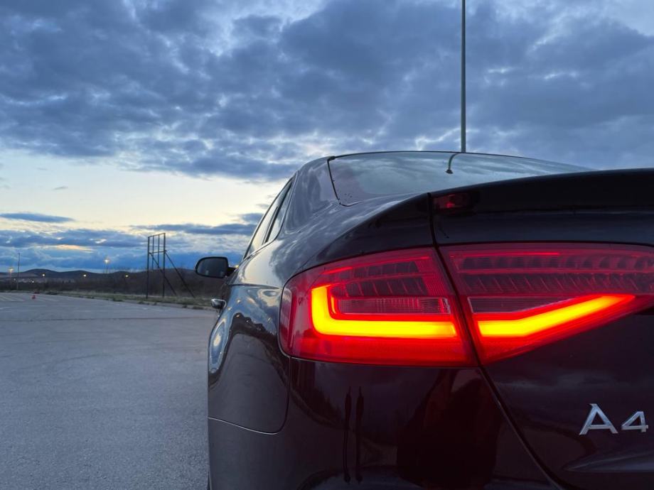 Audi A4 2 0 TDI 2015 God audi-a4-2-0-tdi-2015-god