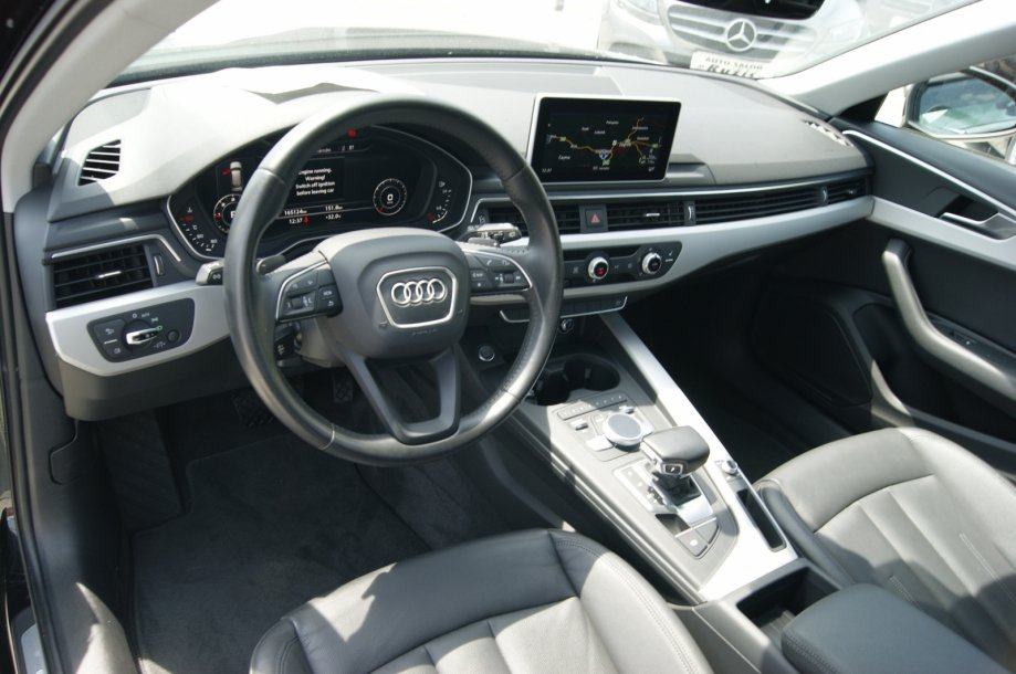 Audi A4 Avant 2,0 TDI Sport S-TRONIC PANORAMA KAMERA VIRTUAL COCKPIT ...