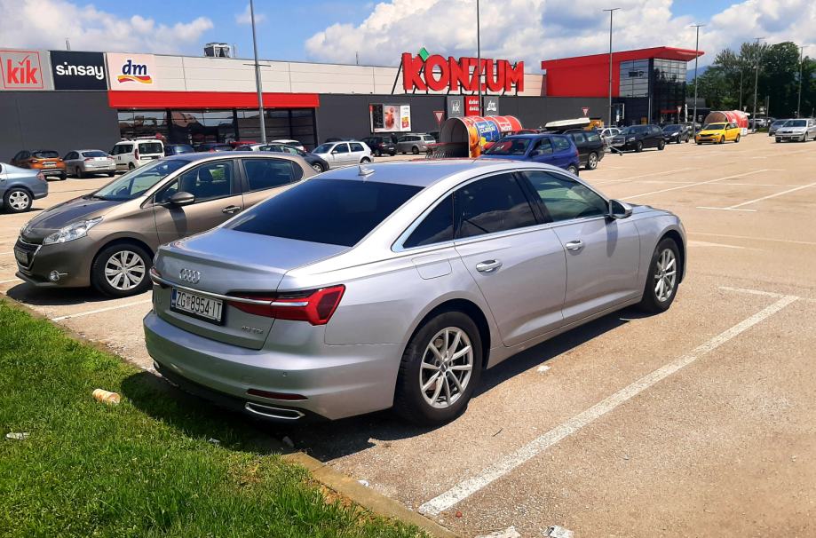 Audi A6 40 TDI =MAKSIMALNO SAČUVAN= GARAŽIRAN, 2019 god.