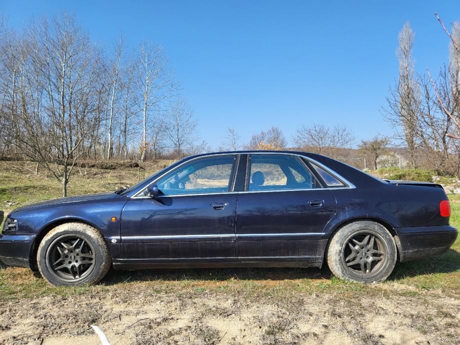 Audi A8 3,7, 1998 god.