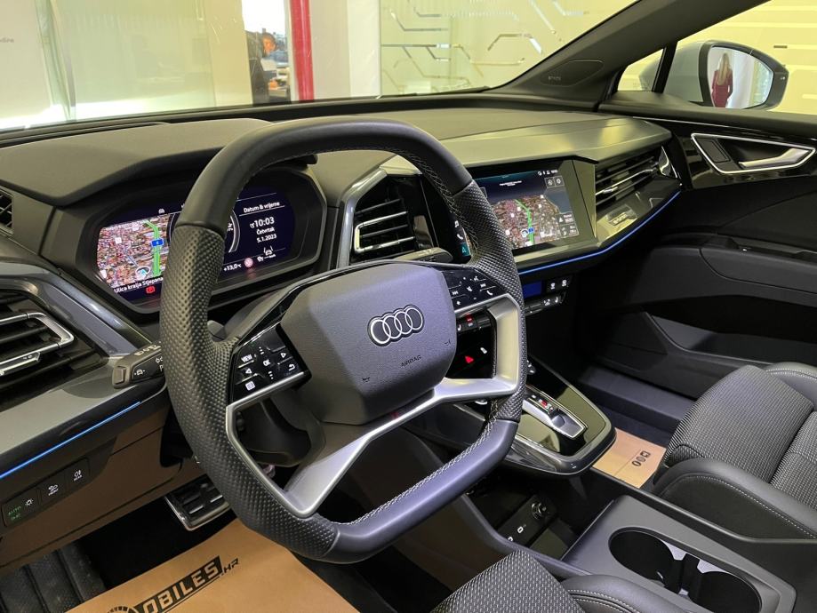 Audi Q4 e-tron S line+Black+Sonos+MMI Pro+Matrix+keyless+ambi+++, 2022 god.