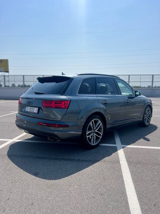 Audi Q7 3,0 TDI Sline, 2018 god.