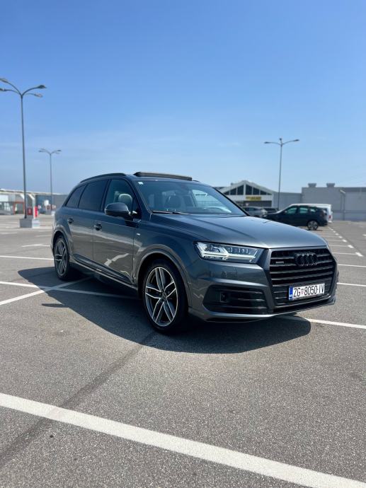 Audi Q7 3,0 TDI Sline, 2018 god.