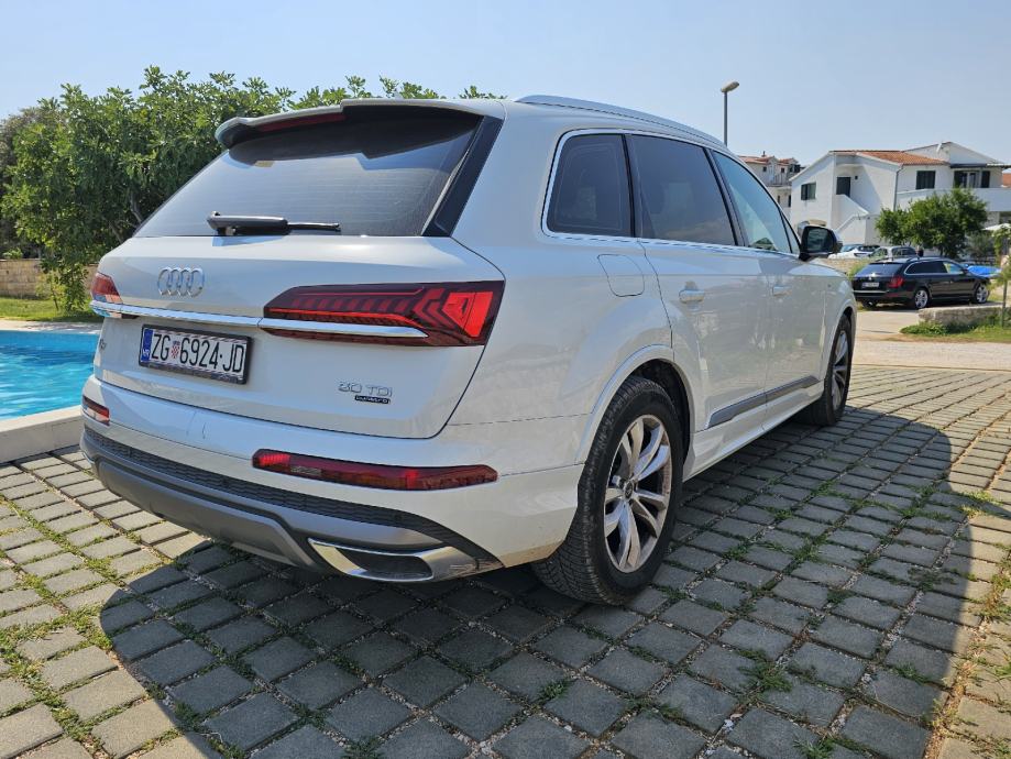 Audi Q7 50 TDI S line,tvornicka garancija do 2025 .u sustavu PDV-a, 2020 god.