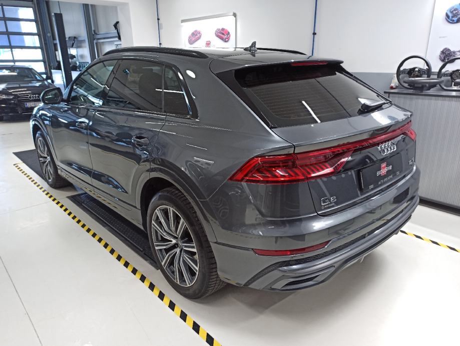 Audi Q8 50 TDI quattro S-tronic *** S-line ***, 2018 god.
