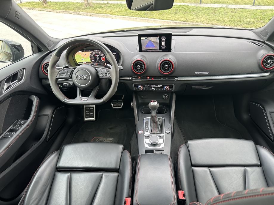 Audi RS3,panorama,led,mmi plus,koza,radari,alu19,black paket,bang oluf ...