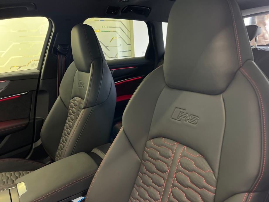 Audi RS6 Avant +B&O+Dynamic pack+laser+Kam360+Pano+black+Assist pack++ ...