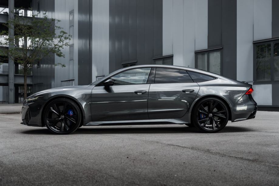 AUDI RS7 RS DYNAMIC B&O MATRIX PANORAMA DRC KARBON PDV DUGOROČNI NAJAM ...