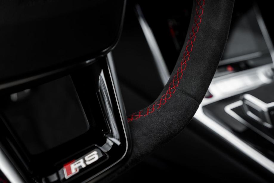 AUDI RS7 RS DYNAMIC B&O MATRIX PANORAMA DRC KARBON PDV DUGOROČNI NAJAM ...