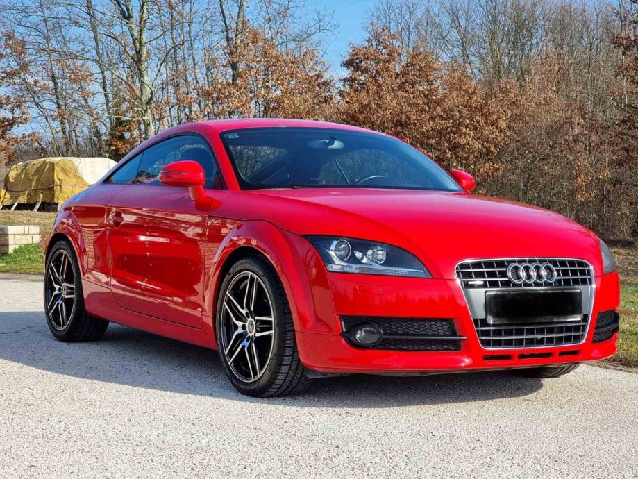 Audi TT 2,0 TDI quattro, 2009 god.
