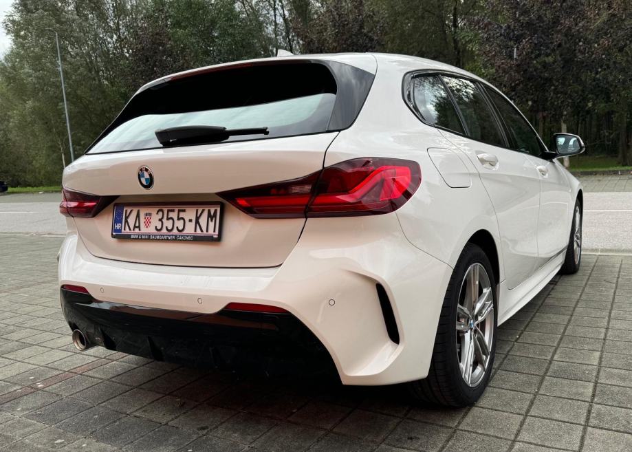 BMW 118i M sport automatik novi model, 2020 god.