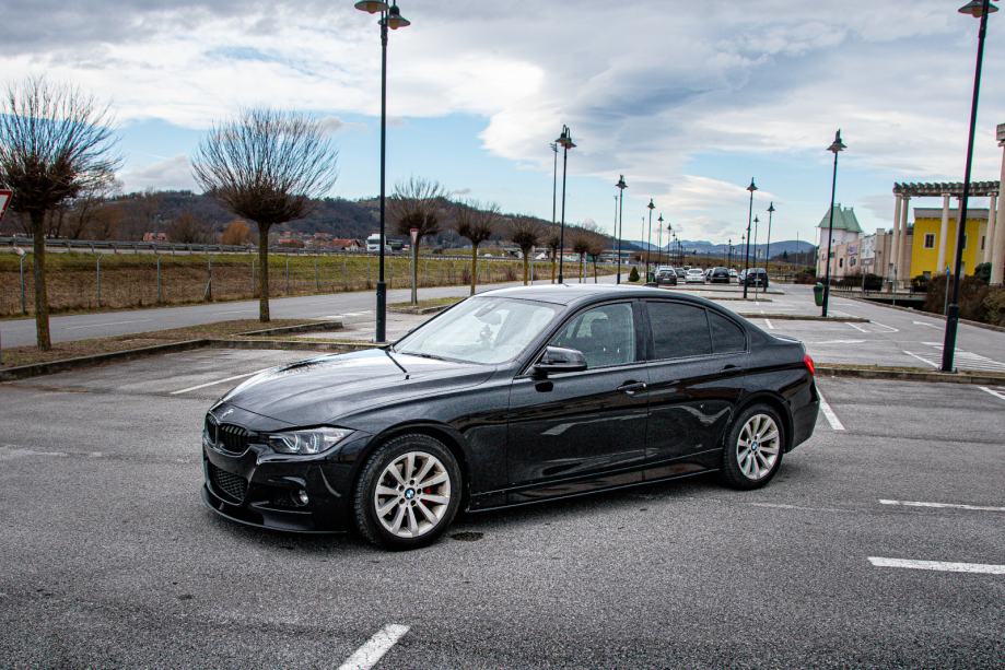 BMW 3 F30 M Paket / LED Volan / LCD Ključ, 2013 god.