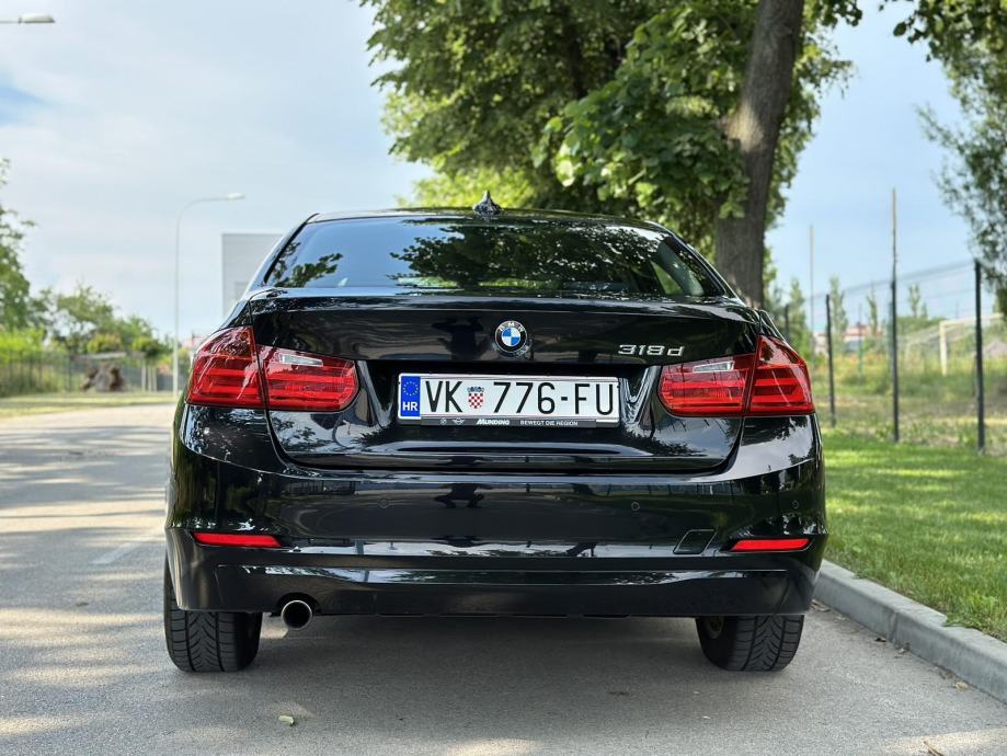 Bmw serija 3 318d xenon, reg, 01/2024, 2013 god.