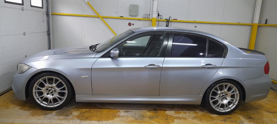 BMW 318d E90 M paket, 2011 god.