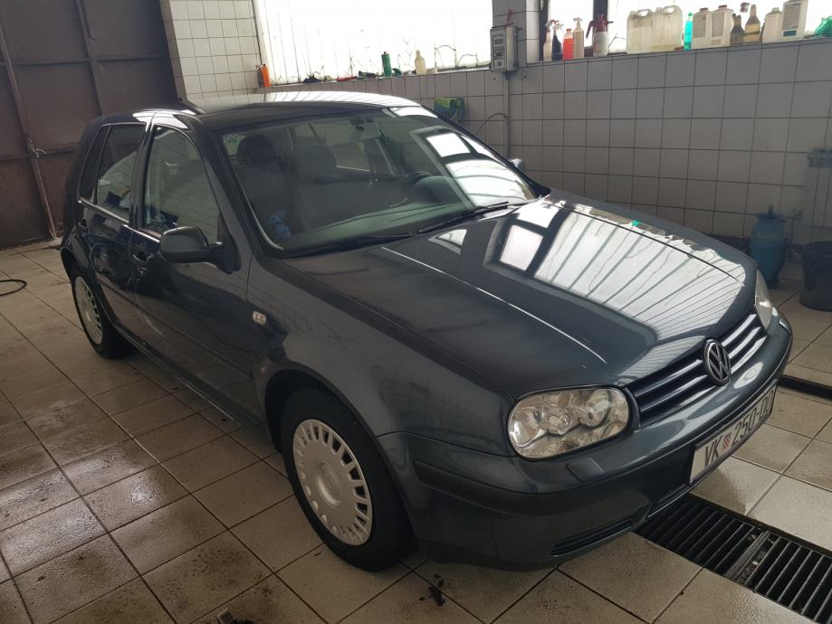 BMW 320d automatik M PAKET ORIGINAL 184ks SVA OPREMA, prodan, 2013 god.