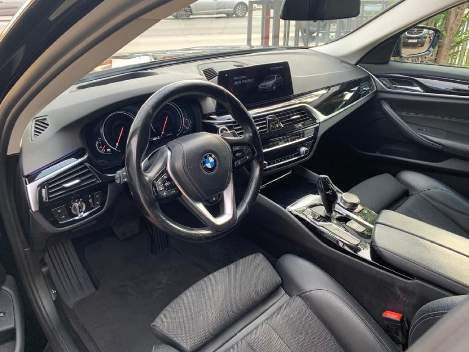 BMW 520 Xd*Sport line*Virtuala*Displey Key*Pdv*Head up*Kam 360*Radar ...