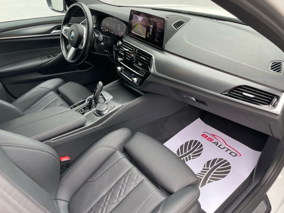 BMW 520d Touring M Sport - LED, koža, navi - JAMSTVO do 24 mj., 2022 god.