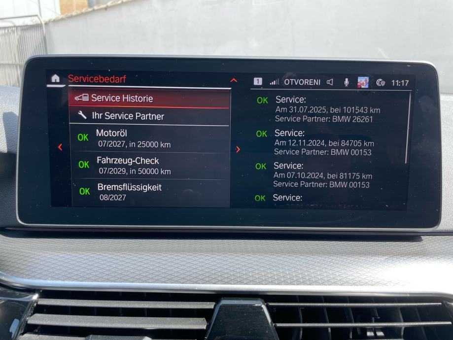 BMW 520d Touring M Sport - LED, koža, navi - JAMSTVO do 24 mj., 2022 god.