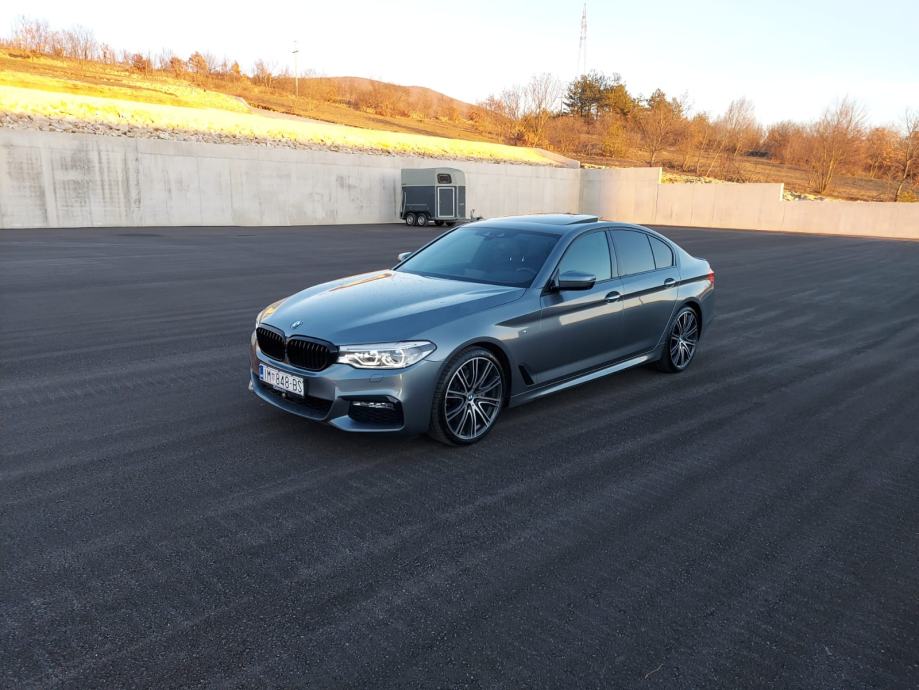BMW 530d X drive M paket, full full oprema, 2017 god.