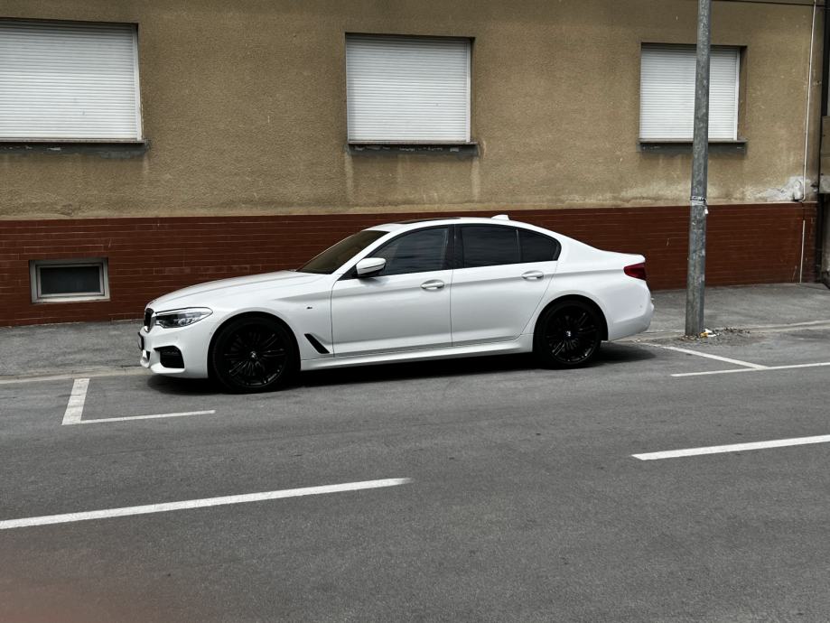 BMW 540i M paket, 2019 god.