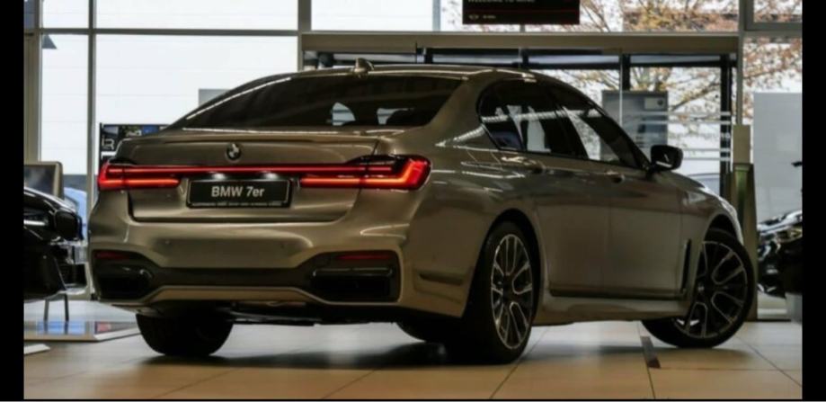 BMW 740d xDrive/INDIVIDUAL/M SPORT/EXECUTIVE DRIVE PRO, 2021 god.