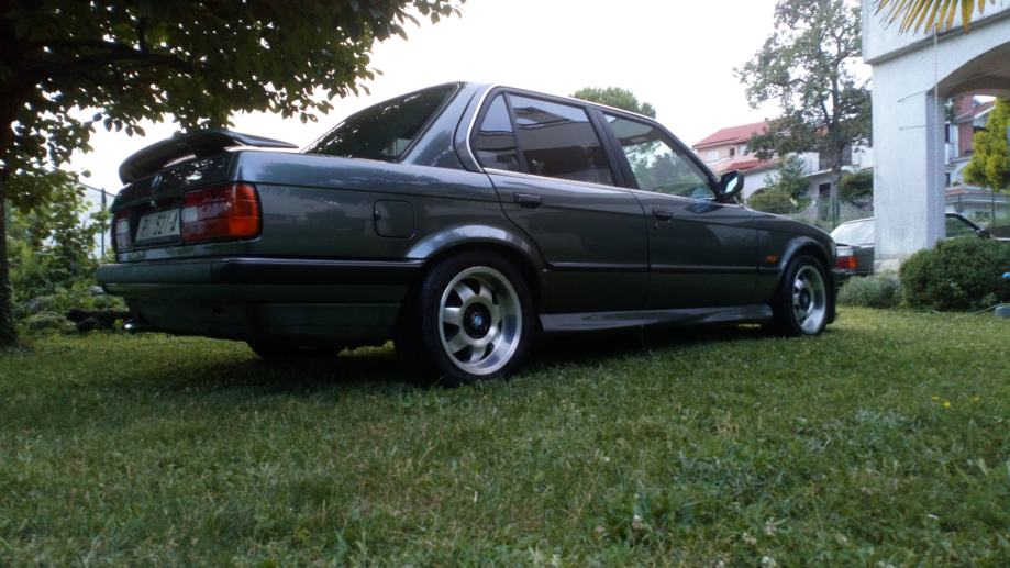 BMW E30 324td, 1990 god.