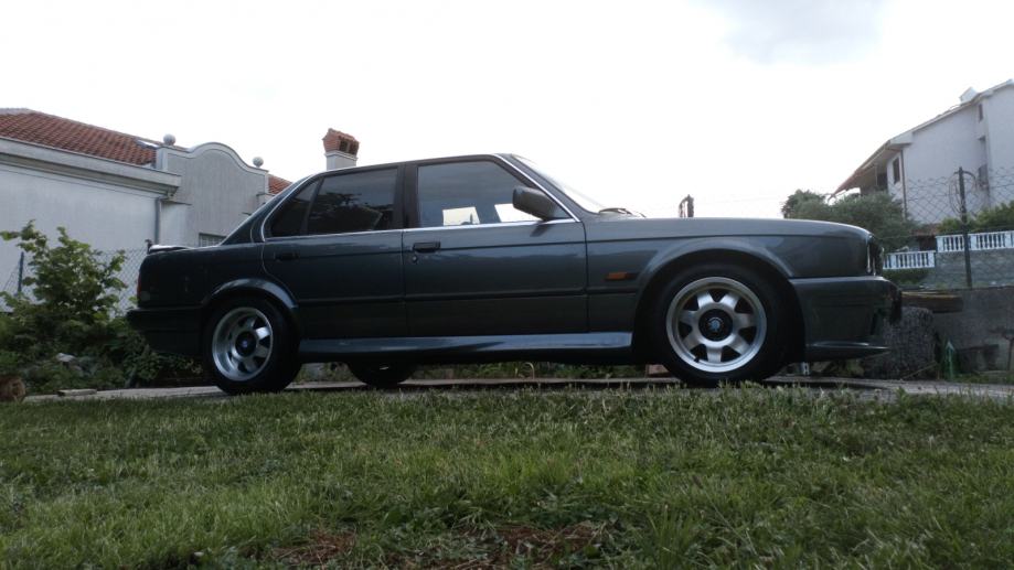 BMW E30 324td, 1990 god.
