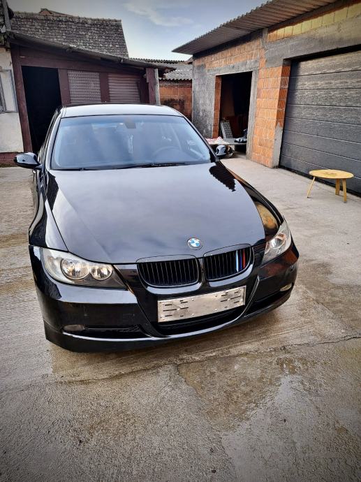 Bmw e90 320i, 2006 god.