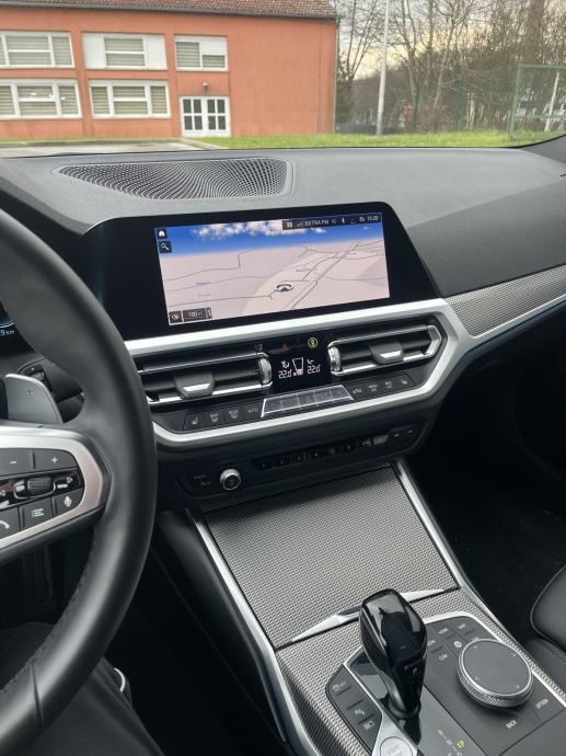 BMW G20 330e Plug In Hybrid M Sport, 2019 god.