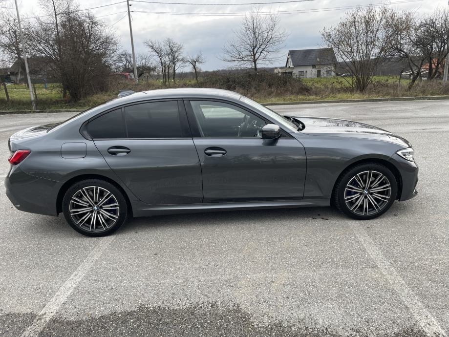 BMW G20 330e Plug In Hybrid M Sport, 2019 god.