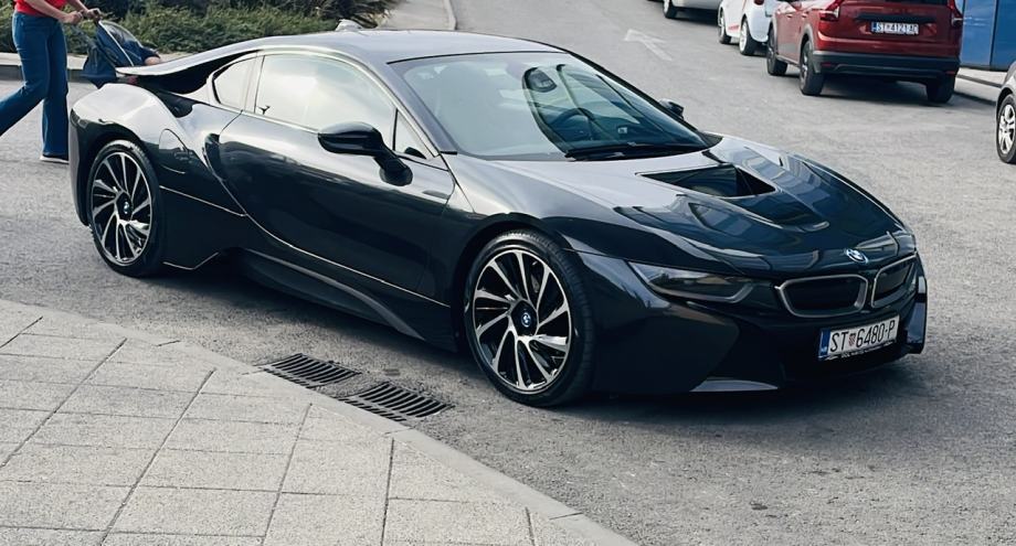 BMW i8M 360ks HYBRID+12mj. JAMSTVO (sa 25%pdv-kartice-leasing) ZAMJENA ...