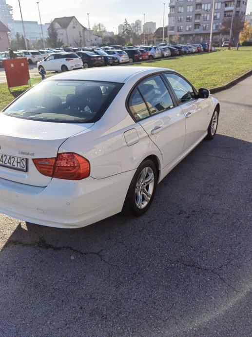 BMW M3 318 automatik, 2011 god.