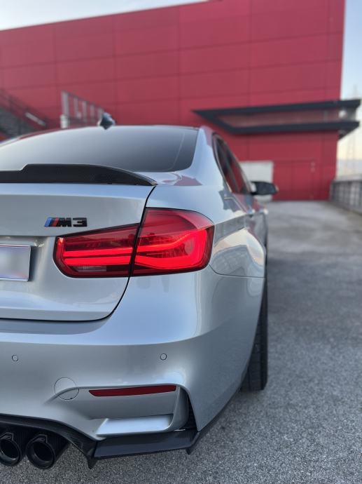 BMW M3 F80 *LCI ORGINAL*HARMAN*360*CARBON*580KS*, 2016 god.