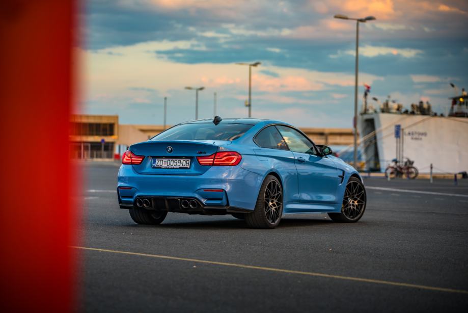 BMW M4 Competition LCI, 2017 god.