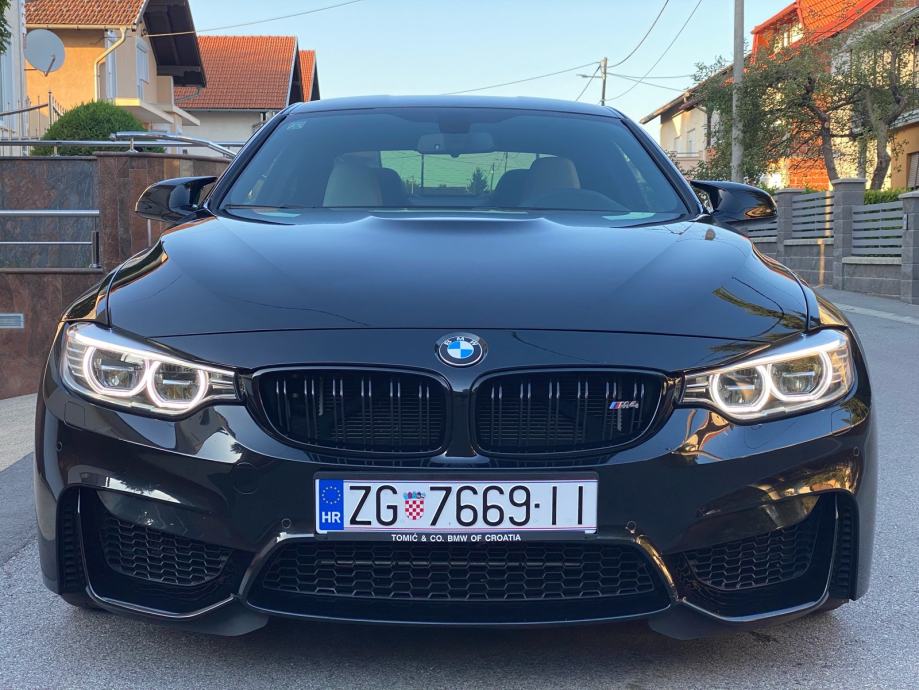 BMW M4 F82 DKG, HEAD UP, ADAP. LED, HARMAN KARDON, M DRIVERS PACKAGE ...