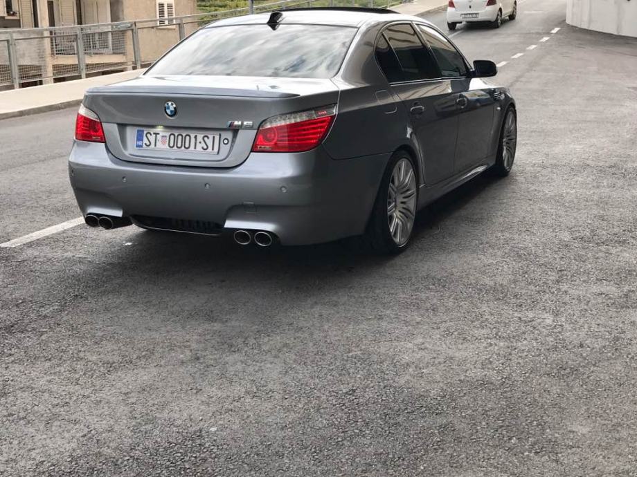 BMW M5 535d automatik, 2005 god.