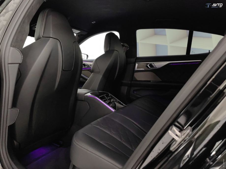 BMW M8 COMPETITION xDrive-RADAR-LASER-SOFT-K360-HEAD-HUD, 2022 god.