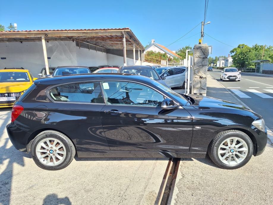 BMW serija 1 114i urban 115 KS, 2013 god.