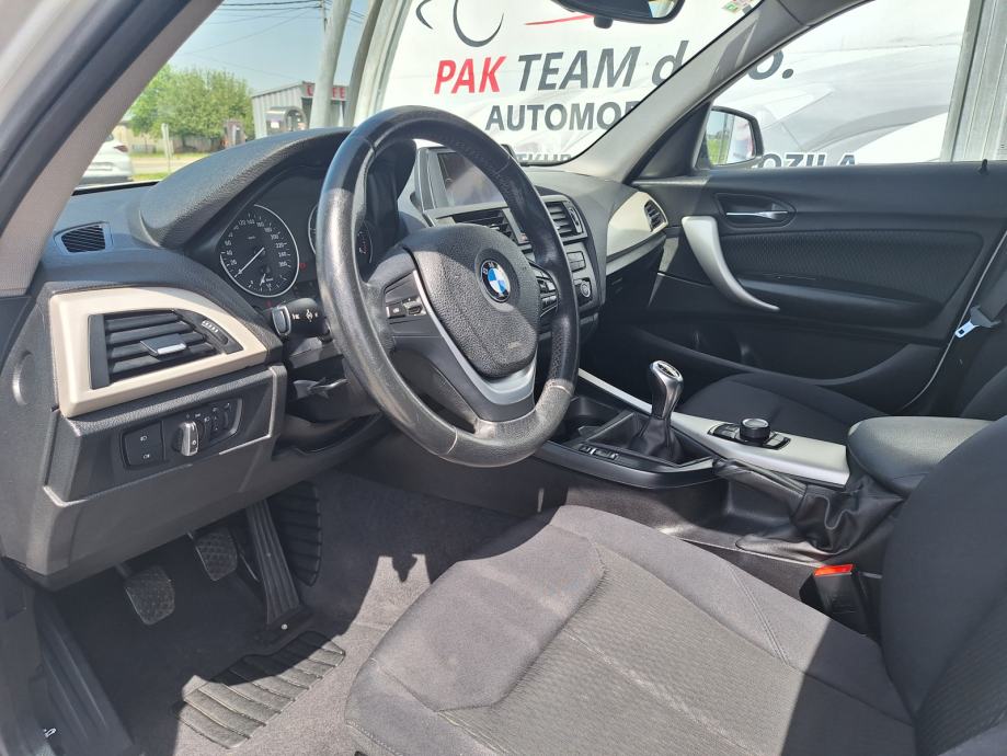 BMW serija 1 F20 Reg: 10/2025 Može na 36 rata VELIKI SERVIS , 2014 god.